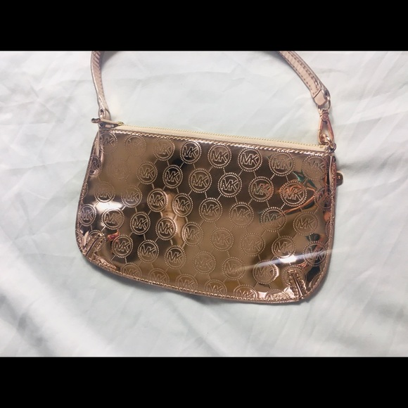 Michael Kors | Bags | Michael Kors Rose Pink Metallic Purse Bag Small ...